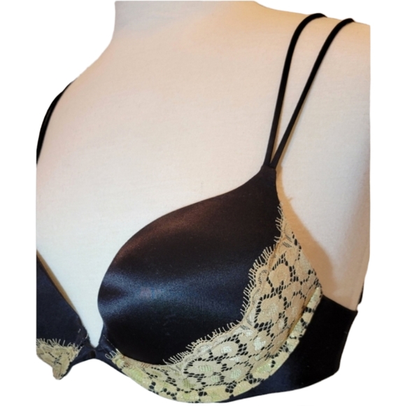 Victoria's Secret | Intimates & Sleepwear | 34c Victorias Secret Very ...